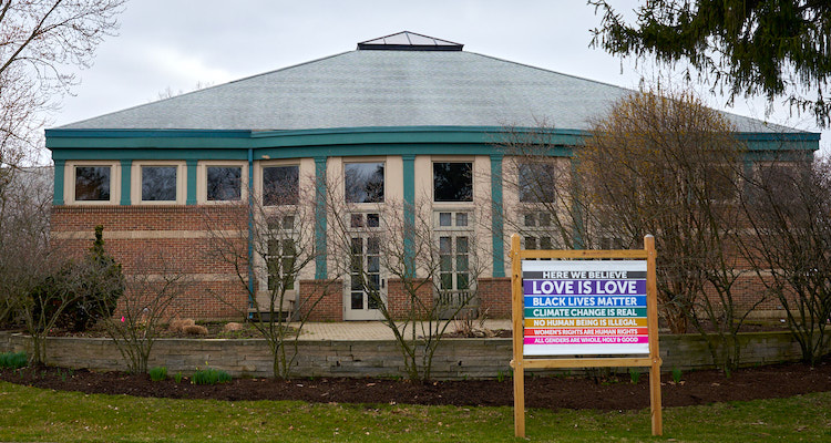 First Unitarian Universalist Church – A Welcoming Liberal Religious ...